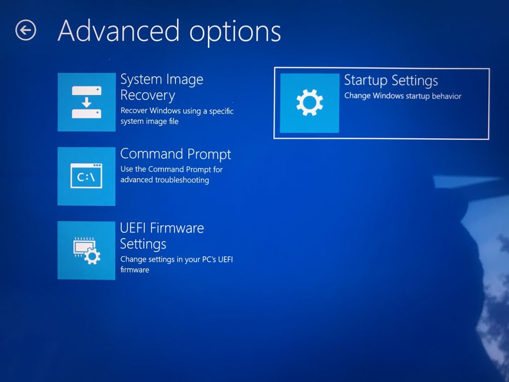 How to enable Thunderbolt on Windows Server 2019 | just another windows ...